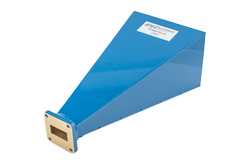 WR-102 波导标准增益喇叭天线， 7 GHz ~ 11 GHz，标称增益 20 dBi， UG-1493/U 法兰